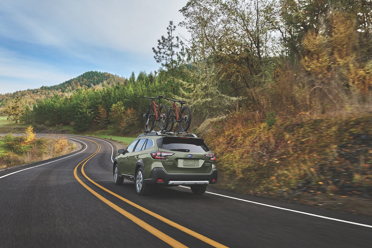 Subaru Outback vs. Toyota Highlander | Hicks Family Subaru